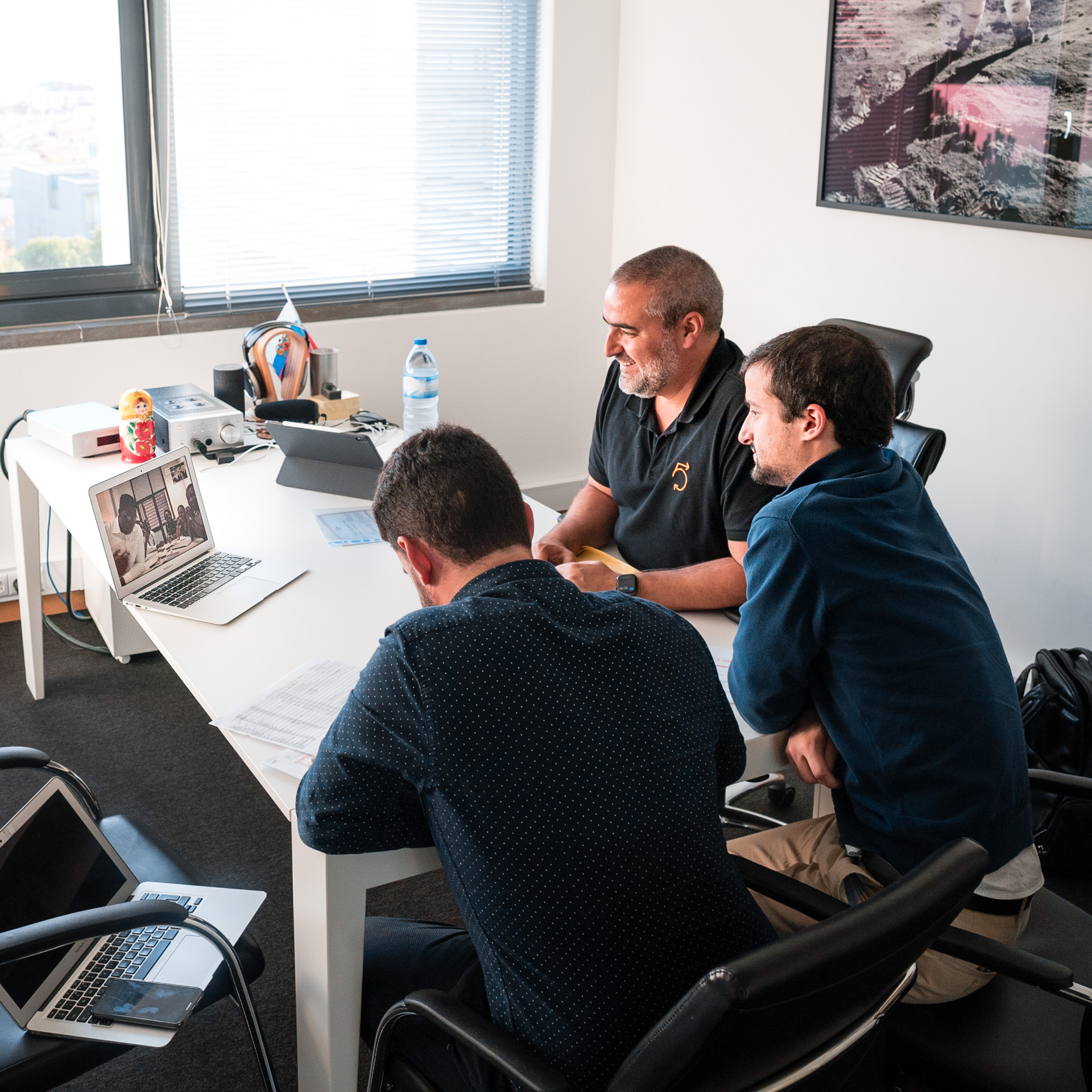 SERVICES - Five Thousand Miles